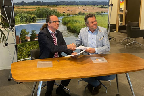 Gemeente Eemnes en EemnesEnergie ondertekenen prestatie overeenkomst ...